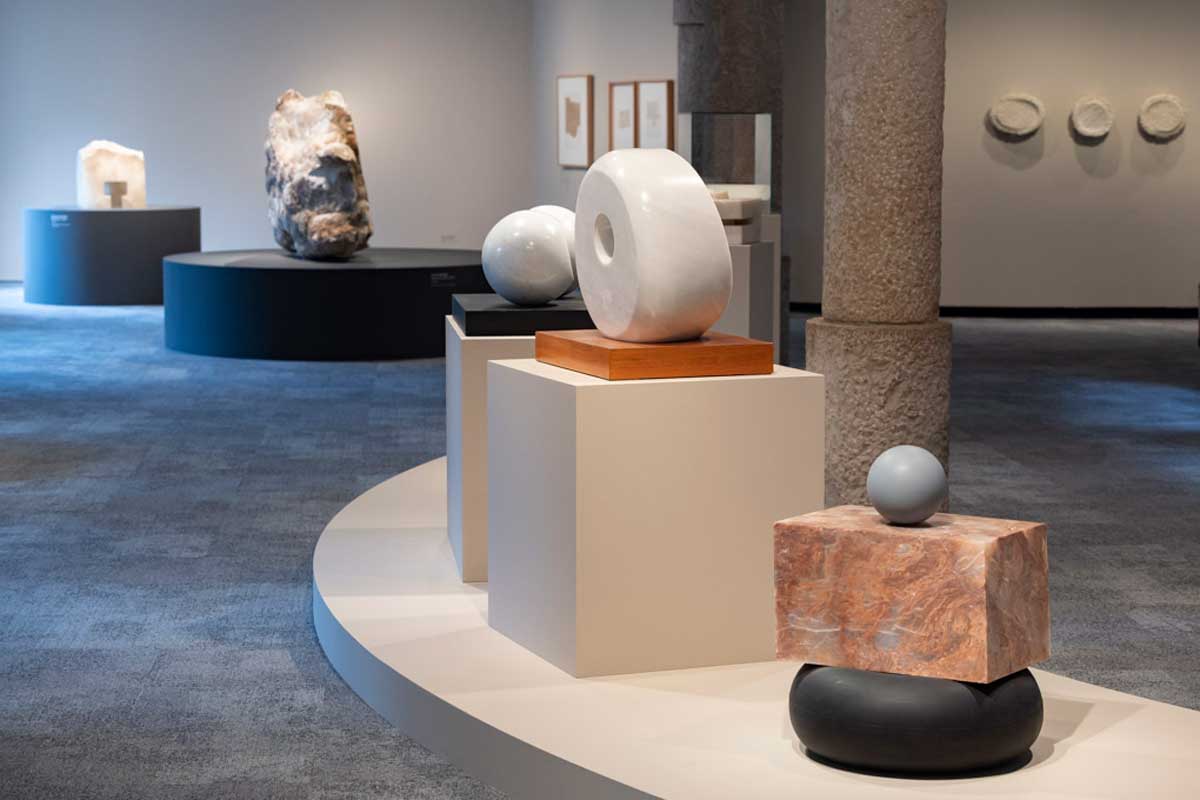 De Eduardo Chillida a Jorge Oteiza: arte esculpido en piedra ...